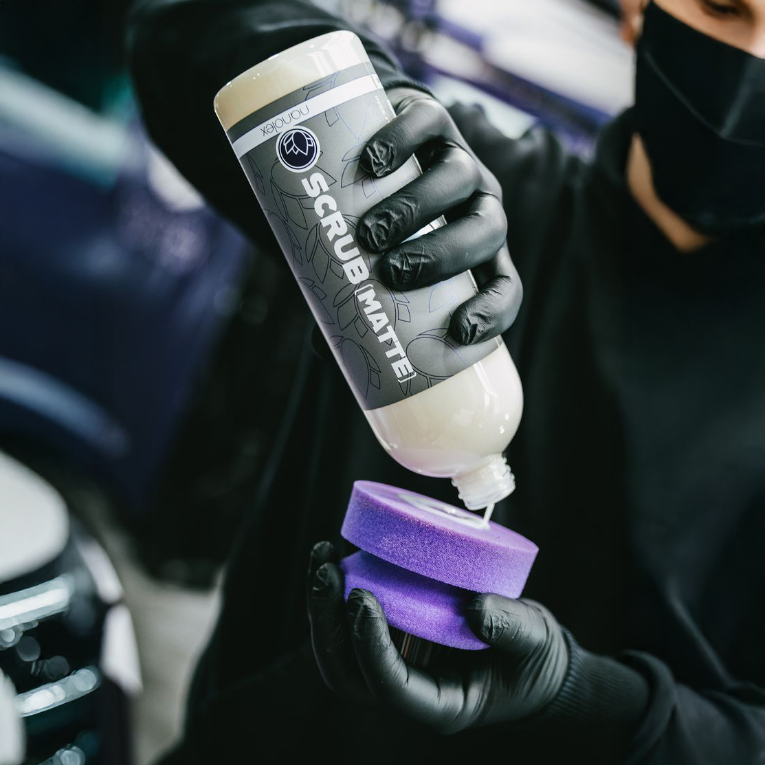 Nanolex Scrub Matte – deep cleans without gloss