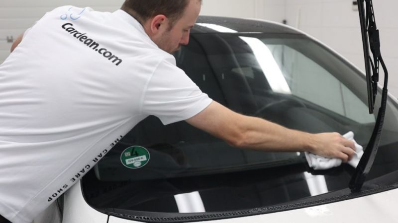 Autoruit schoonmaken - Carclean.com blog